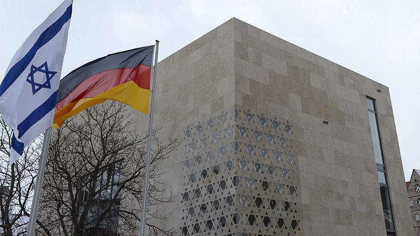 Brandanschlag Auf Ulmer Synagoge Kommt Vor Gericht Verdächtiger In U Haft
